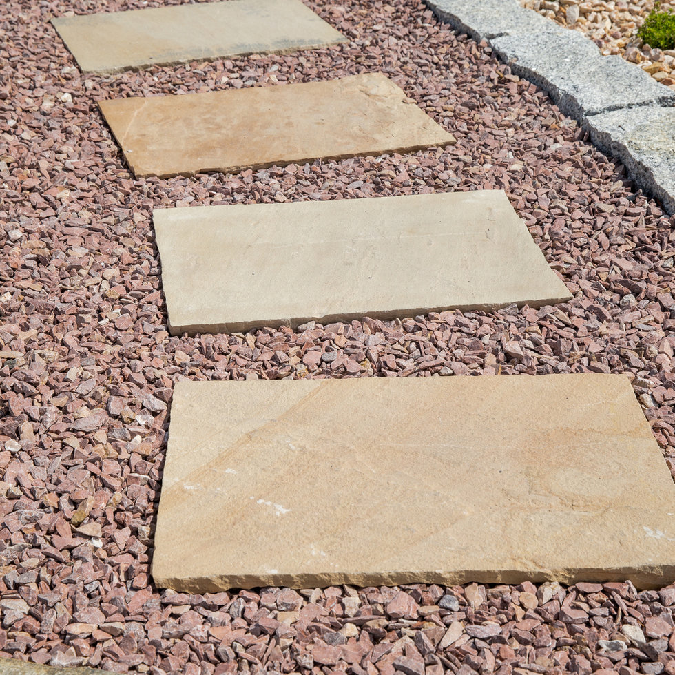 Kámen Bohemia - Stavby z kamene - Chodník do zahrady rychle a jednoduše